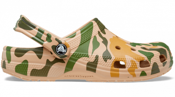 Crocs Classic Printed Camo Clogs Unisex Chai / Tan