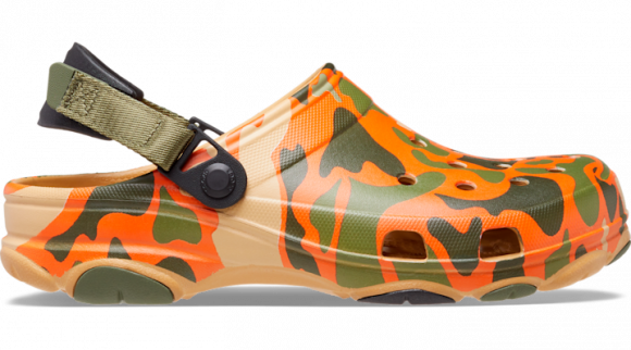Crocs Classic All-Terrain Camo Clogs Unisex Tan / Multi