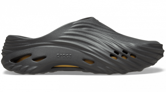 Crocs Men's Echo Wave in Black Sand