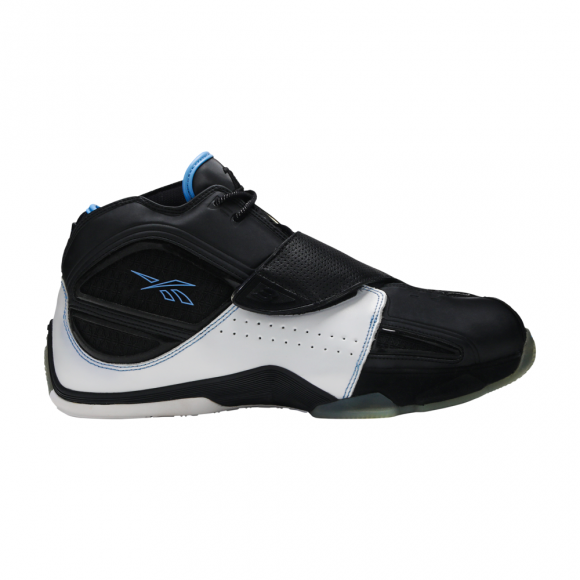 Answer 11 'Black White'