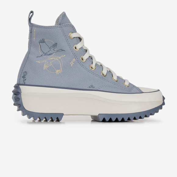 Converse Run Star Hike