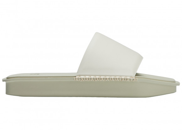 Predator Accuracy.1 Low Soft Ground Boots